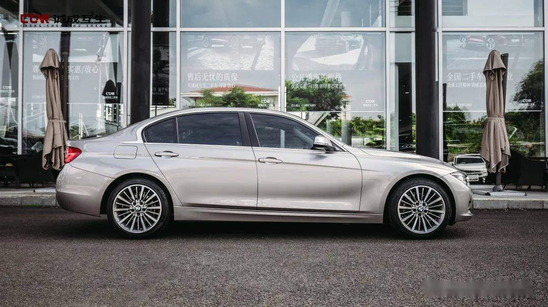 20万出头享受3系，这性价比不香？【宝马3系 320Li 时尚型】_搜狐汽车_搜狐网