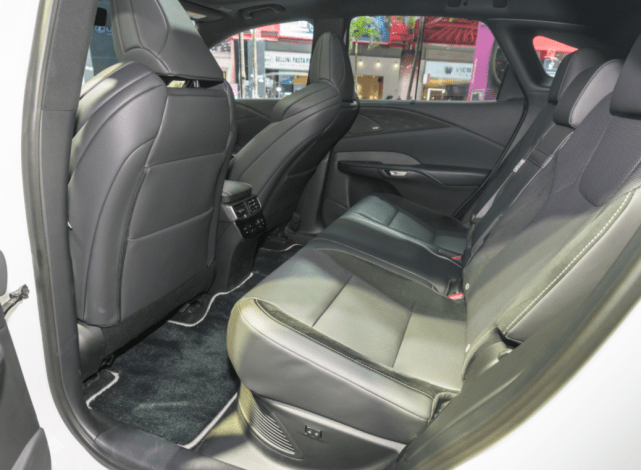 雷克萨斯拿出硬菜，RX和Q7同级，全新2.4T+四驱8AT，进口方式引入_搜狐汽车_搜狐网