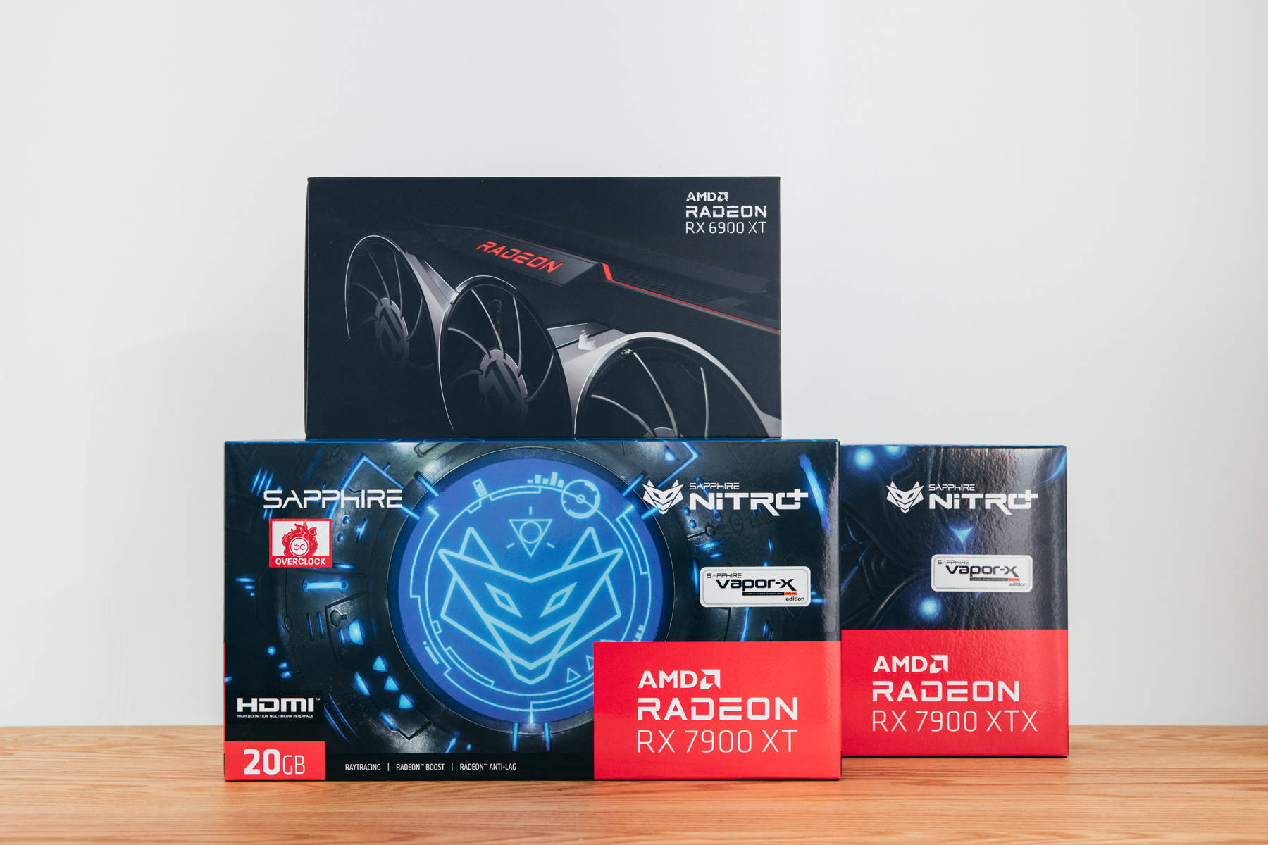 错位竞争，力战4080，蓝宝石7900XT/XTX 超白金首发评测_Radeon_游戏_接口