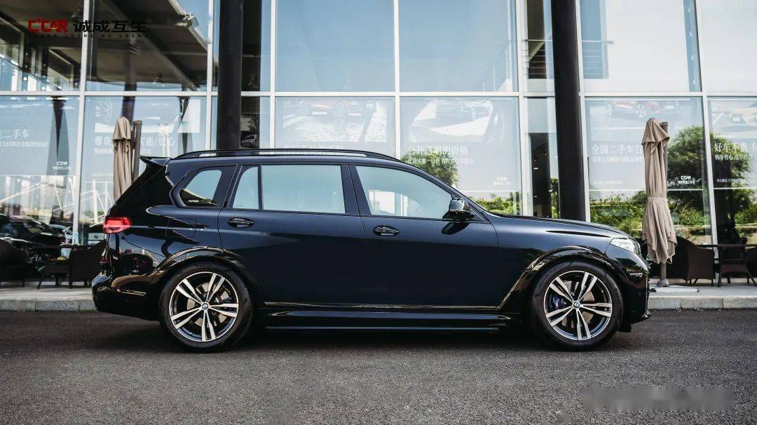 气派豪华SUV，3.0T四驱，配置丰富，还立省将近40万！【宝马X7 xDrive40i 尊享型M运动套装】_搜狐汽车_搜狐网