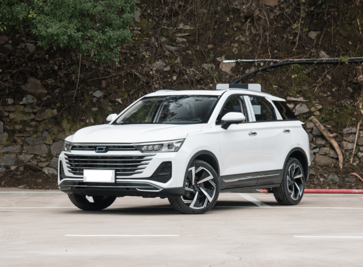 2023款奔腾T77正式上市：改头换面，不止于帅_搜狐汽车_搜狐网