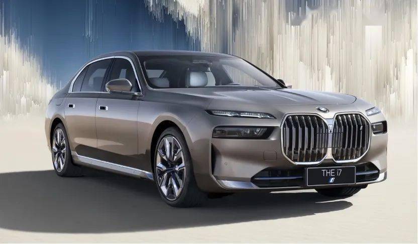 电动时代豪华旗舰，当如创新纯电动BMW i7_搜狐汽车_搜狐网