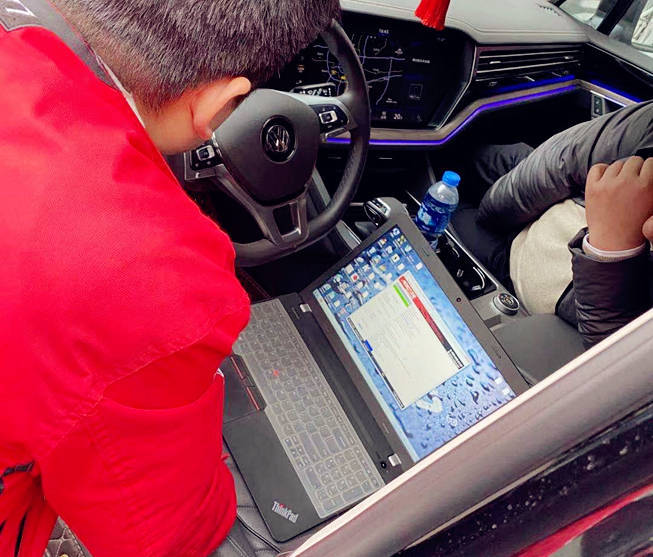 大众途锐2.0T素车一阶ECU特调：加速激进动力输出更快更直接！_搜狐汽车_搜狐网