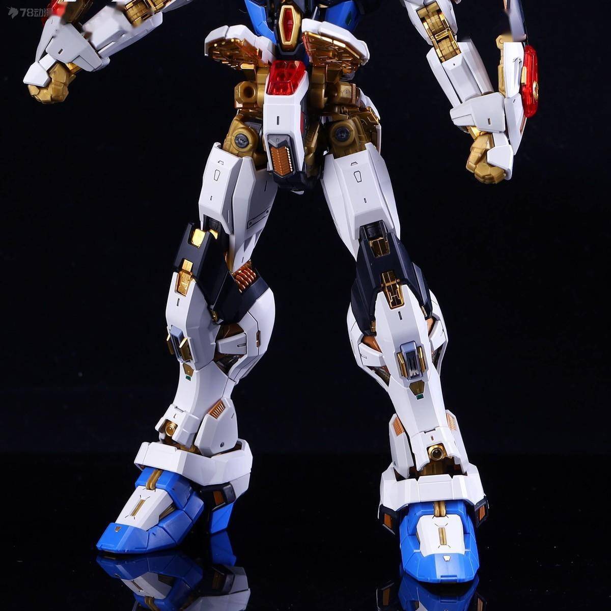 78官测：MG MGEX 强袭自由高达_细节_骨架_金色