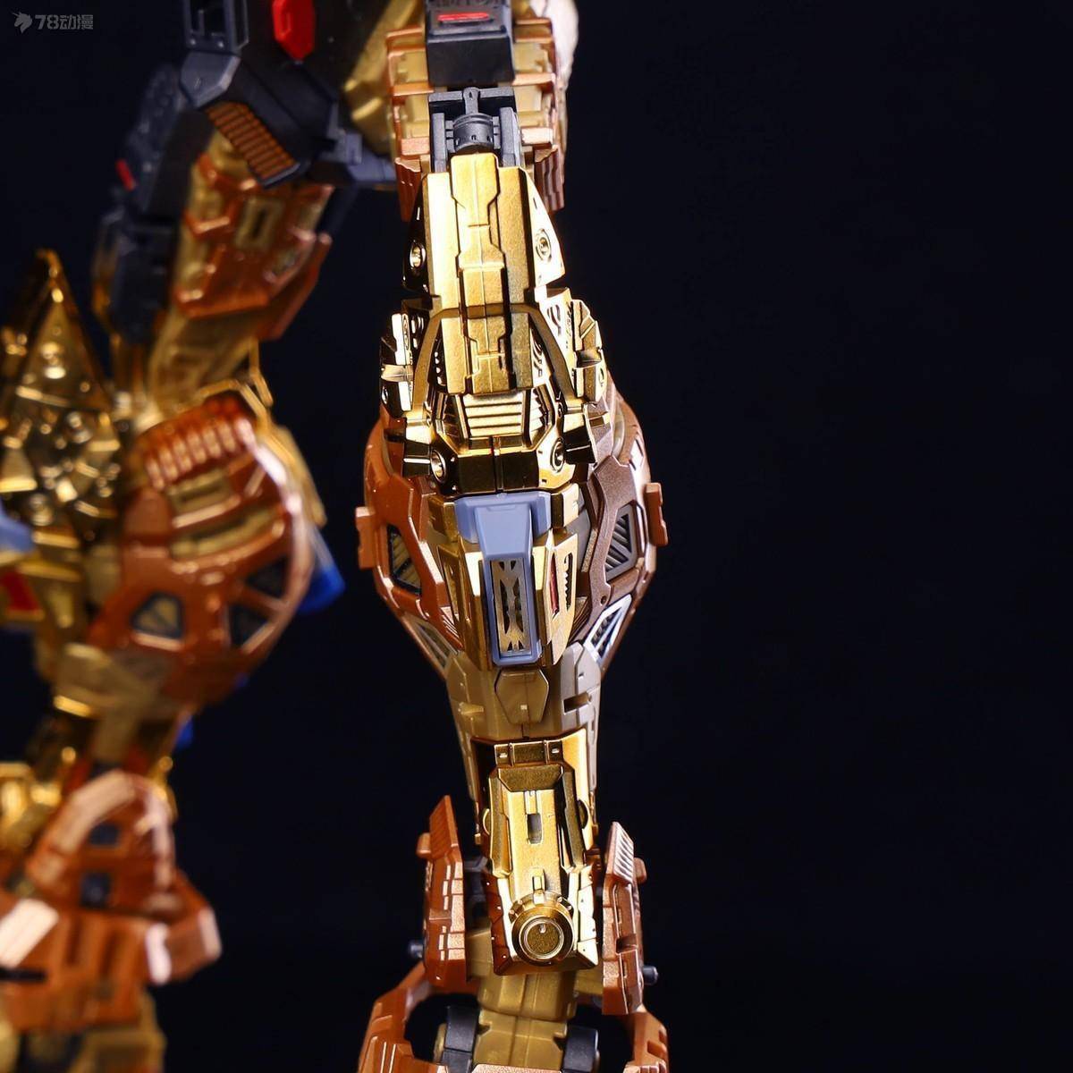 78官测：MG MGEX 强袭自由高达_细节_骨架_金色