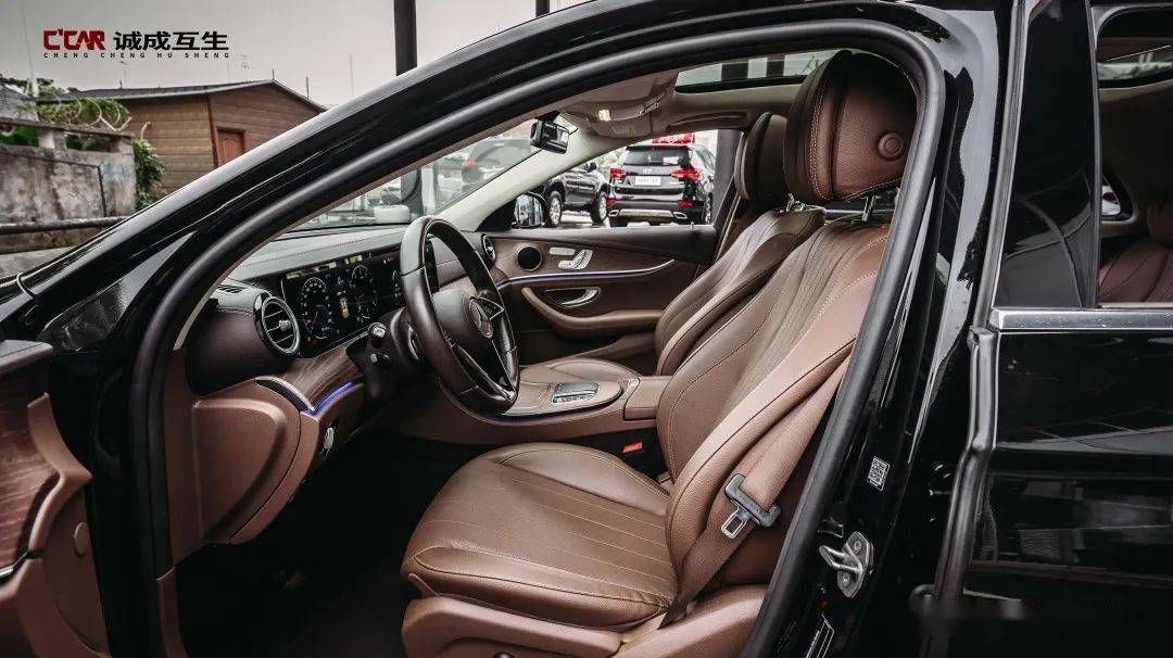 (最新到店)豪华C级车，喜欢就带它“E”起回家，仅40来万！【奔驰E级 改款 E300L 时尚型】_搜狐汽车_搜狐网