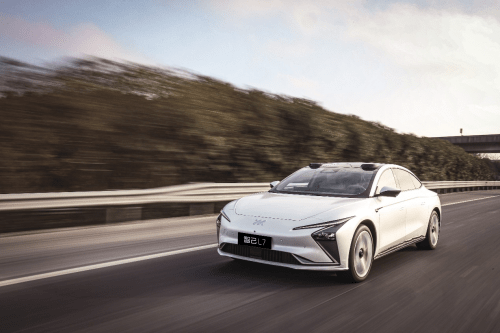 高阶智驾NOA一季度上线 智己携手Momenta联合打造IM AD_搜狐汽车_搜狐网