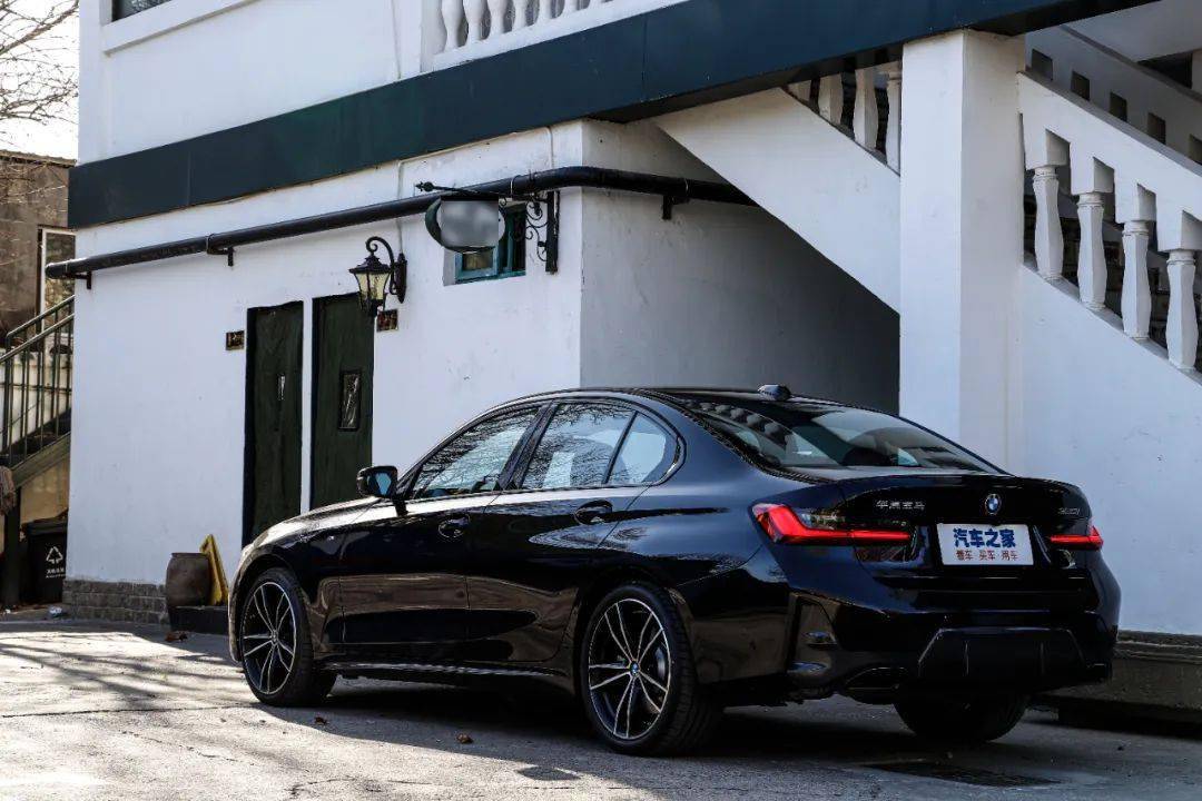 2.0T+8AT，6.3秒破百，它才是中型车的标杆？_搜狐汽车_搜狐网