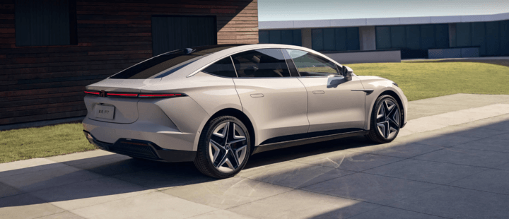 飞凡F7开启预售！预售价28-35万元 续航超600km_搜狐汽车_搜狐网