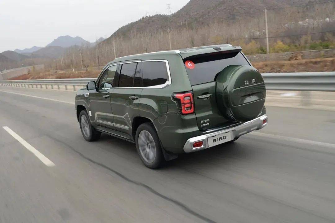 20多万就能买！越野不输牧马人！它们皆是实力派_搜狐汽车_搜狐网