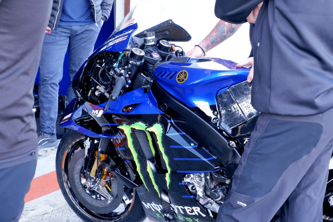 MotoGP 技术杂谈：Yamaha YZR-M1 的 2023 新变化_搜狐汽车_搜狐网