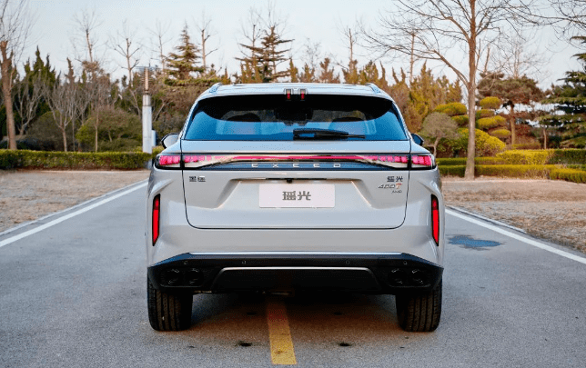 丐版也很香！全系2.0T+8AT，7座SUV，17.59万起，还看汉兰达？_搜狐汽车_搜狐网