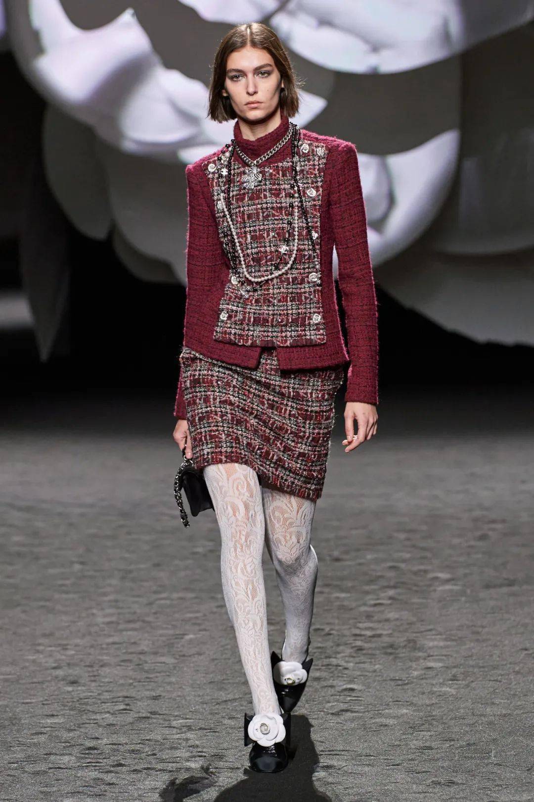 香奈儿 2023 秋季时装秀 -6parkbbs.com