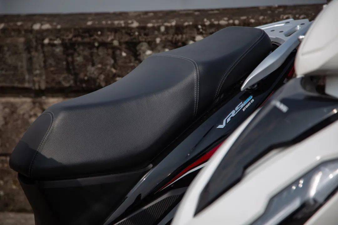 这个优势很多踏板比不了，大阳VRS150长途舒适性实测_搜狐汽车_搜狐网