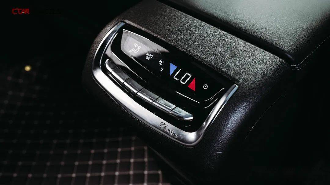美系SUV，气场不输BBA，真有排面，不到半价！【凯迪拉克XT6 28T 六座四驱豪华型】_搜狐汽车_搜狐网