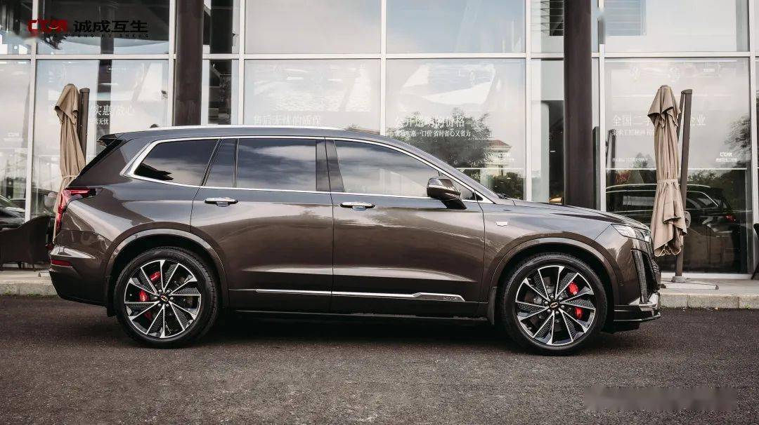 美系SUV，气场不输BBA，真有排面，不到半价！【凯迪拉克XT6 28T 六座四驱豪华型】_搜狐汽车_搜狐网