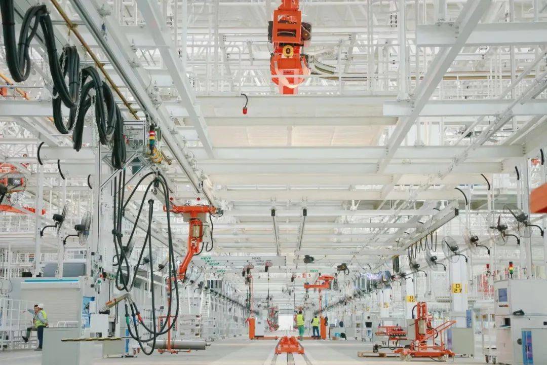 【ONE话题】打造西部高端制造基地，一汽解放项目全面进入调试阶段！_搜狐汽车_搜狐网