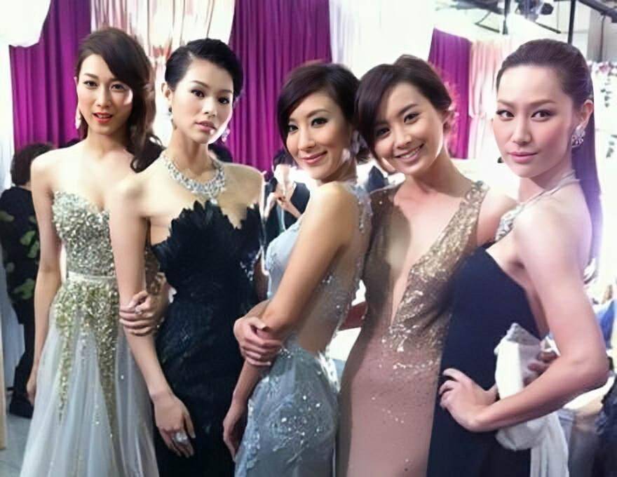 TVB前知名女星退圈三年现真身，状态爆棚星味浓，移民欧洲生活_徐子珊_网友_视频