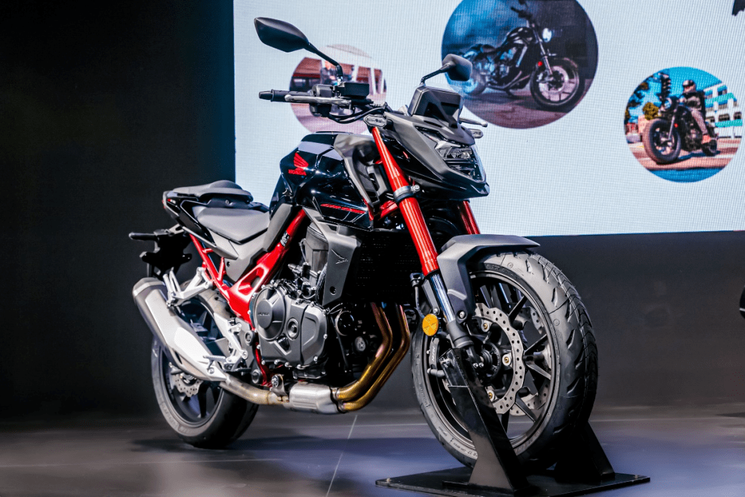 CB750 Honda HORNET、CL500价格曝光有惊喜！Honda DreamWing众多人气车型亮相北京摩展_搜狐汽车_搜狐网