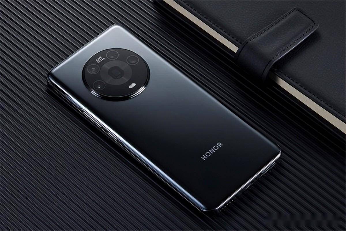 荣耀Magic6Pro露面：200倍变焦+骁龙8 Gen3，强者如斯_旗舰_系列_搭载