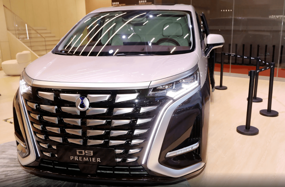 对标BBA！腾势N7售30.18万元起上市_搜狐汽车_搜狐网