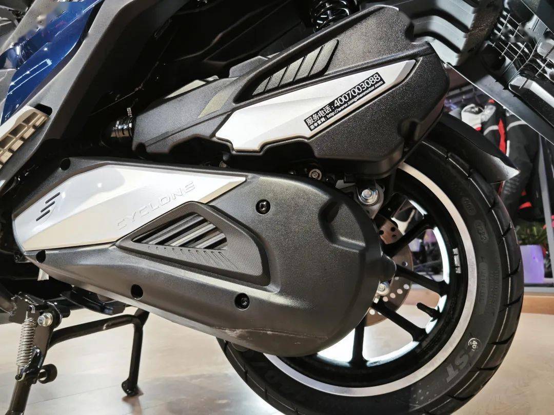 19980元，250级别唯一配置TCS踏板---赛科龙RT2上市_搜狐汽车_搜狐网