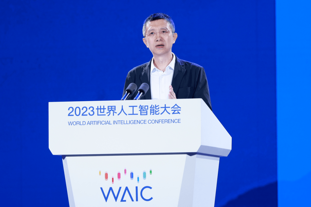 一文尽览2023世界人工智能大会百度“看点”! 模型 标准化 产业