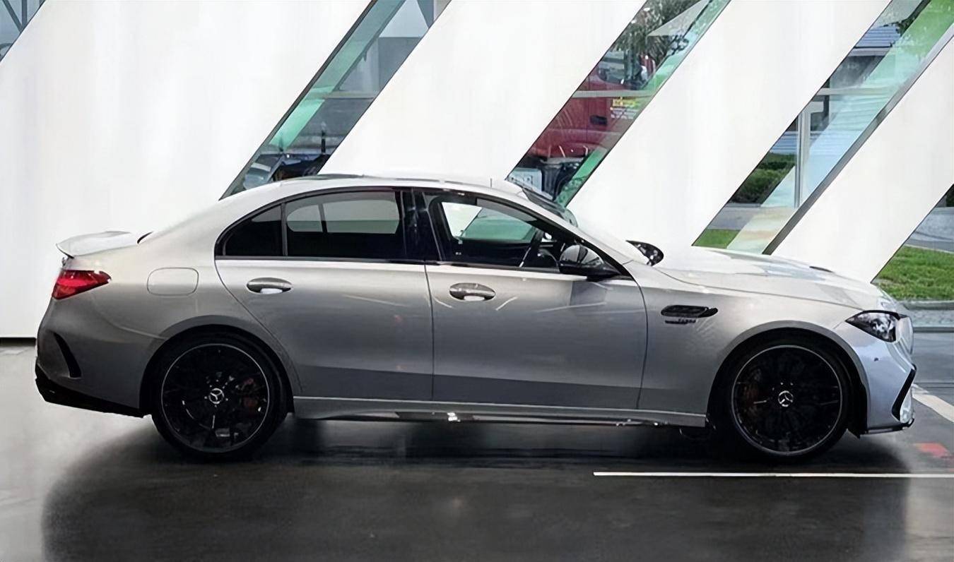 3.4秒破百！全新梅赛德斯 AMG C63国内实车曝光_搜狐汽车_搜狐网