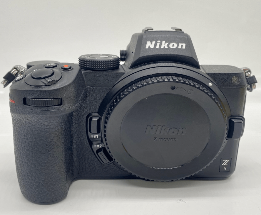 尼康Z5二手售价7000左右，值得买吗？_摄影_相机_画幅