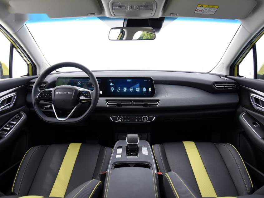 将于8月18日正式上市 北京汽车新EU5 PLUS首发亮相_搜狐汽车_搜狐网