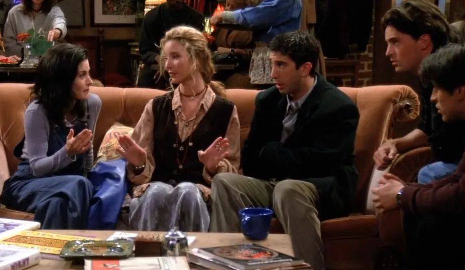《老友记》一编剧怀疑当初被聘用，只是剧组出于种族多元化考虑_帕蒂·林_Lin_剧本