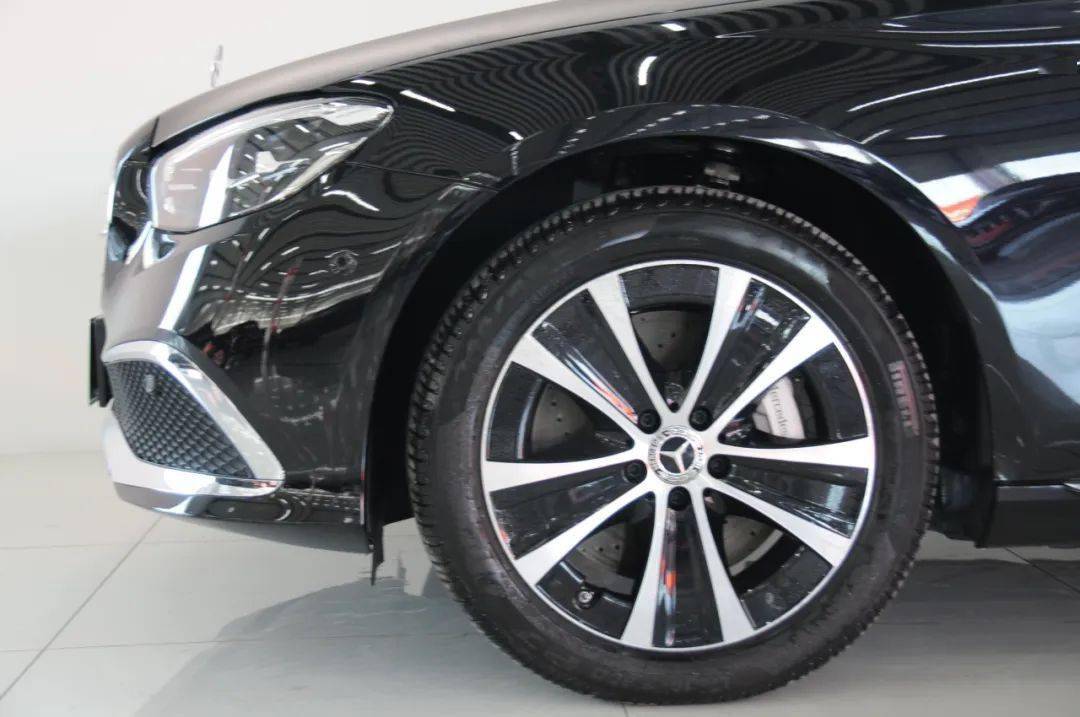 【店铺推荐】奔驰E级新能源 2022款 改款 E 350 e L 插电式混合动力轿车_搜狐汽车_搜狐网