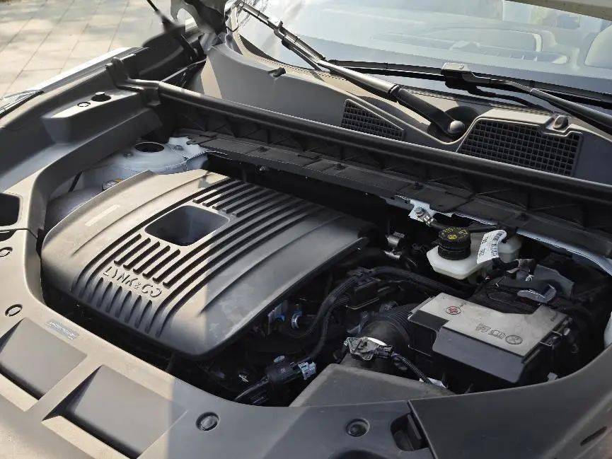 全系2.0T＋爱信8AT，254马力油耗仅6L多？15万燃油SUV看它！_搜狐汽车_搜狐网