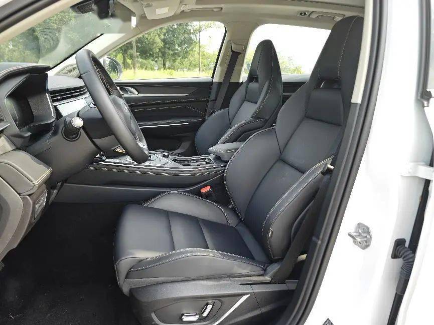 全系2.0T＋爱信8AT，254马力油耗仅6L多？15万燃油SUV看它！_搜狐汽车_搜狐网