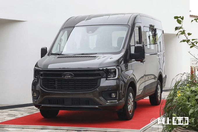 官方降价！江铃福特新全顺T8售15.38万起 升级2.3T_搜狐汽车_搜狐网