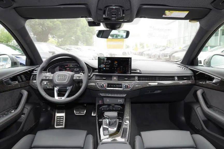 全系标配2.9T＋采埃孚8AT、超级4驱，性能强悍，最美翘臀！_搜狐汽车_搜狐网