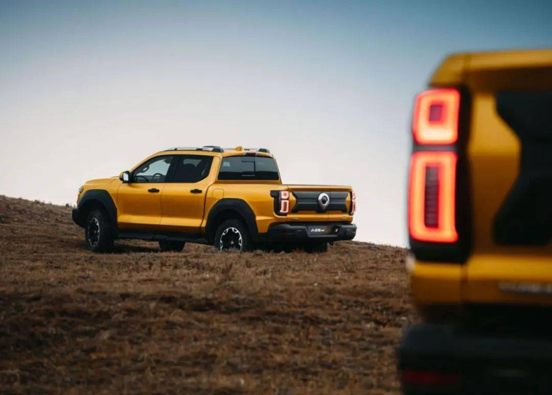 3.0T+9AT，越野配置拉满，国产“猛禽”不到30万可买，坦途慌了！_搜狐汽车_搜狐网