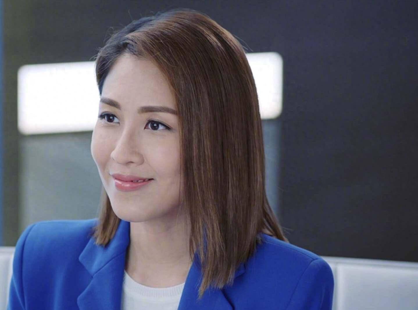 TVB知名女星赞晒43寸大长腿，好身材获激赞，淡出荧幕做带货主播_陈敏之_好友_泳装