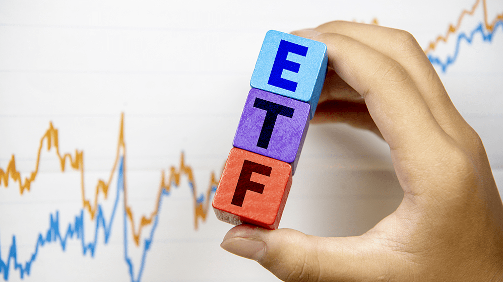 国家队再次下场增持，多只央企主题ETF份额大增_市值_科技_风云