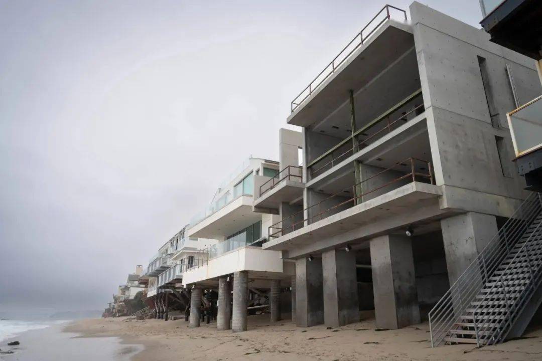 Kanye 要在中东建立 YEEZY 城市，打造潮男「Ye路撒冷」？_手机搜狐网